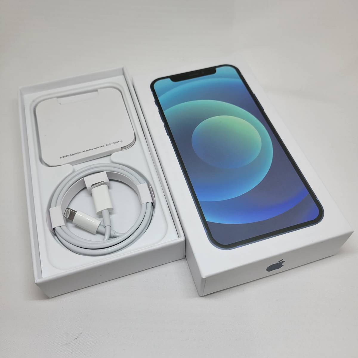 Yahoo!オークション - 新品同等 iPhone 12 mini A2176 64GB ブルー 海...