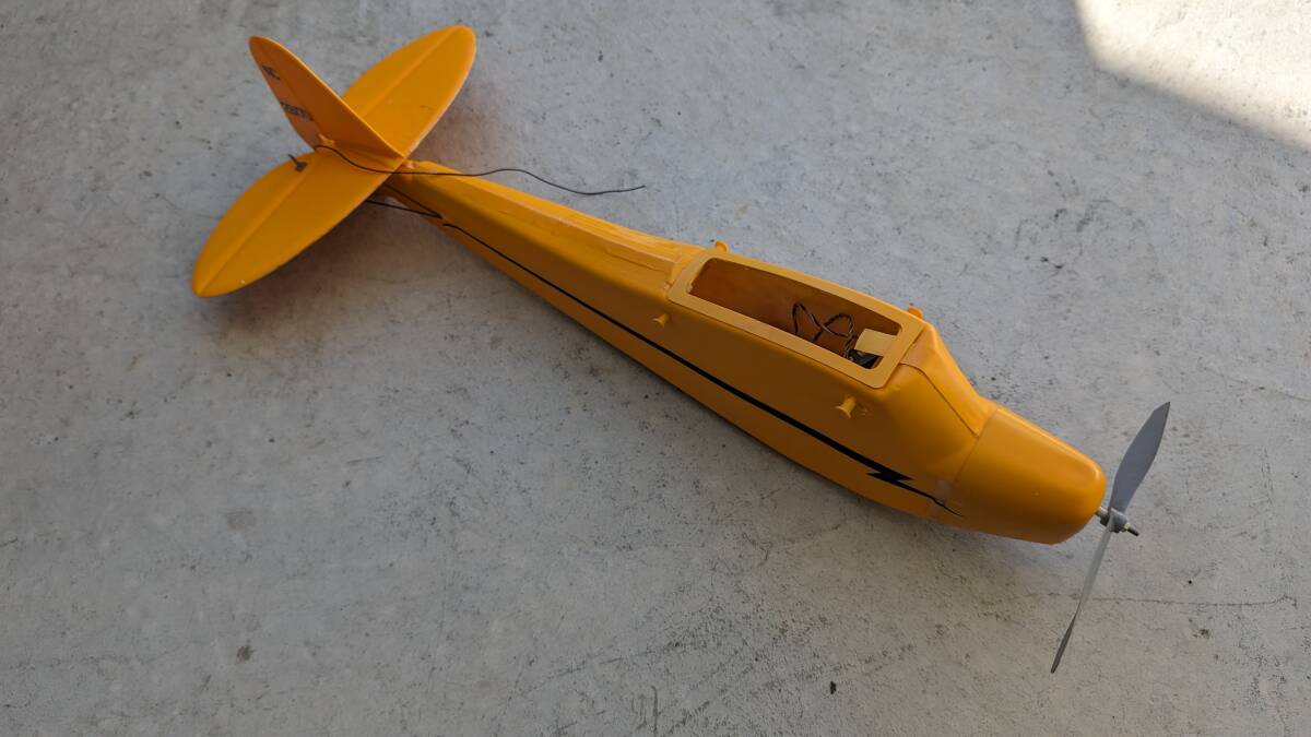 EP Piper J-3 Cub M24 京商 KYOSHO 飛行機 パイパー カブ プロポーショナル 10224(パーツ)｜売買されたオークション情報、yahooの商品情報をアーカイブ公開 ...