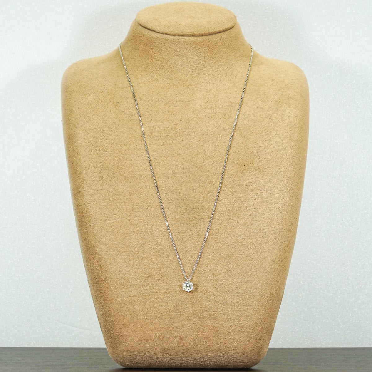 Yahoo!オークション - 1円スタ 超綺麗 大粒 鑑定付【0.836ct】PT900 P...