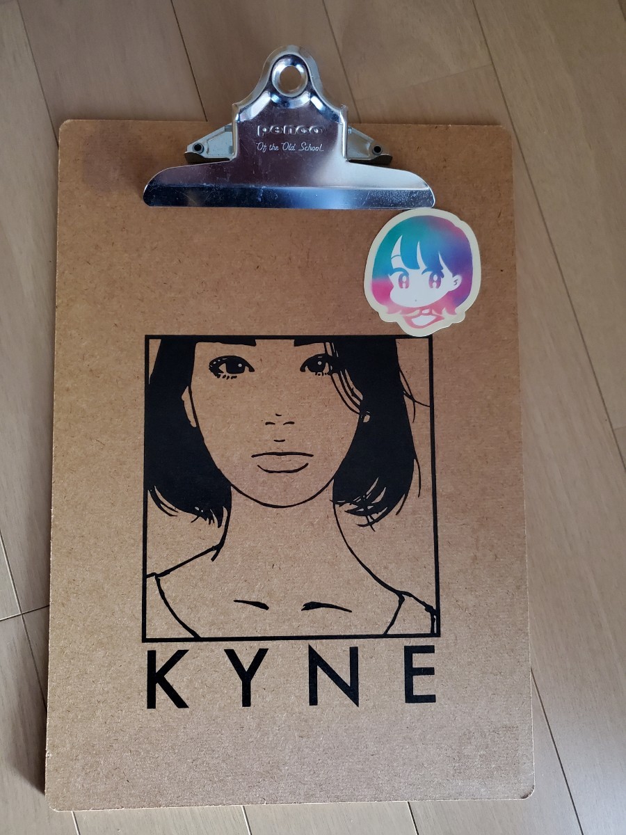 Yahoo!オークション - kyne キネ バインダー conixステッカー
