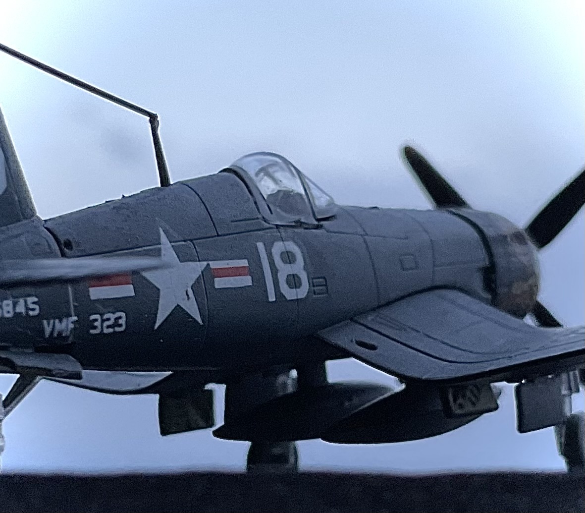 Yahoo!オークション - 1/144 F4U Corsair FG / エフトイズ コルセア 完...