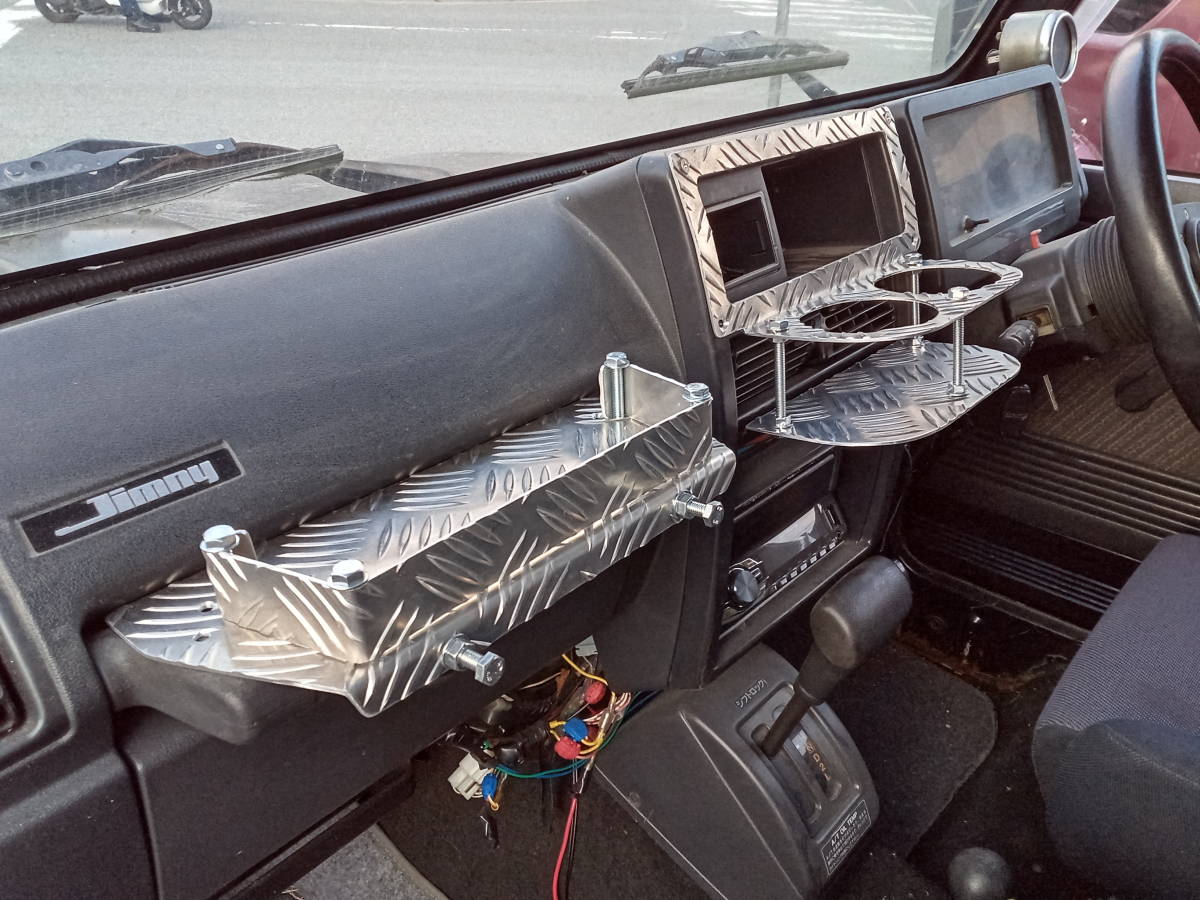 Yahoo!オークション - ジムニー JA11用 KENP ドリンクホルダー＆テーブ...