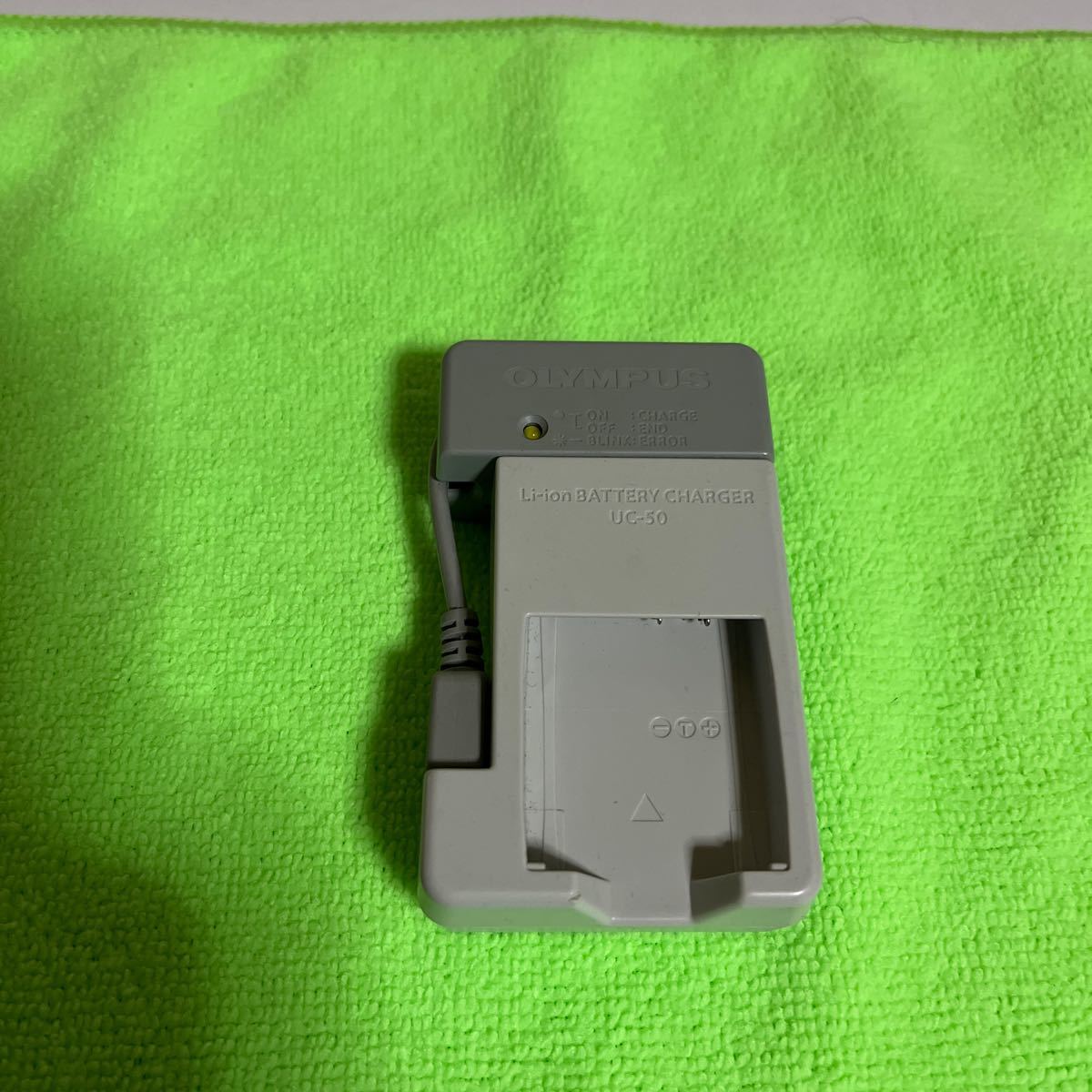 Yahoo!オークション - OLYMPUS/オリンパス USB充電器 UC-50 美品 未チ...