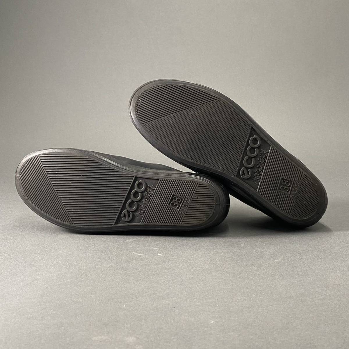 Db22 ecco エコー コンフォート ローカットスニーカー レザーシューズ ワンポイントロゴ 24.5cm ブラック レディース 女性靴(中古)のヤフオク落札情報