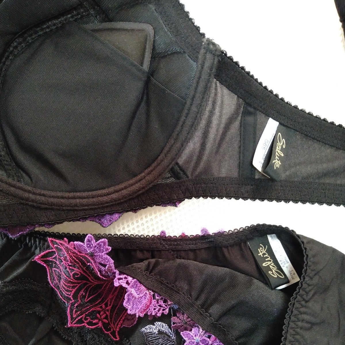 Yahoo!オークション - ワコール サルート33 グループ「おとめ座」フロ...