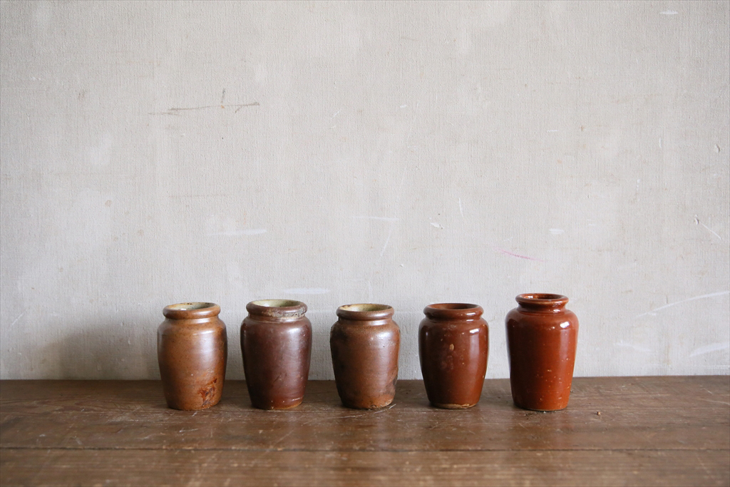 Yahoo!オークション - 英国アンティーク ポタリーボトル5本set/陶器/花...