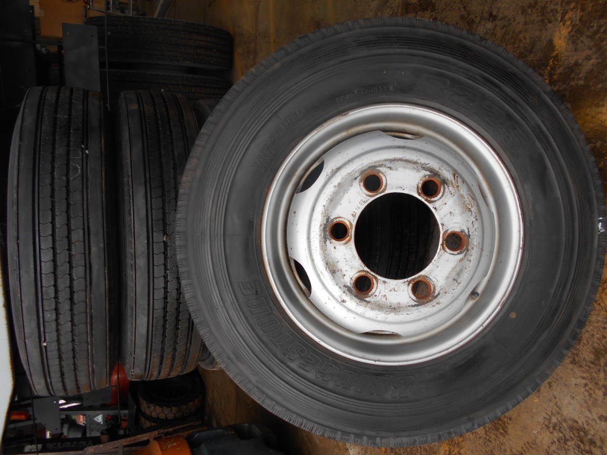 Yahoo!オークション - 9R19.5 14PR BS夏タイヤR225 ・ホイールBS 19.5x...