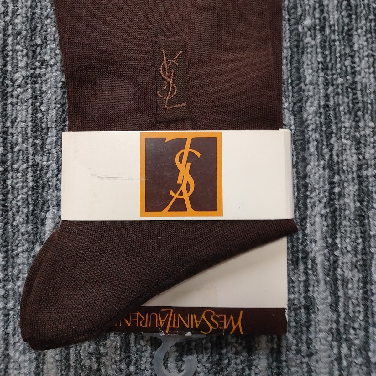 日本代購代標第一品牌【樂淘letao】－未使用 イヴサンローラン ロングホーズ ハイソックス 27cm 茶 ビジネス ロング 靴下 YSL ドレス スーツ レトロ