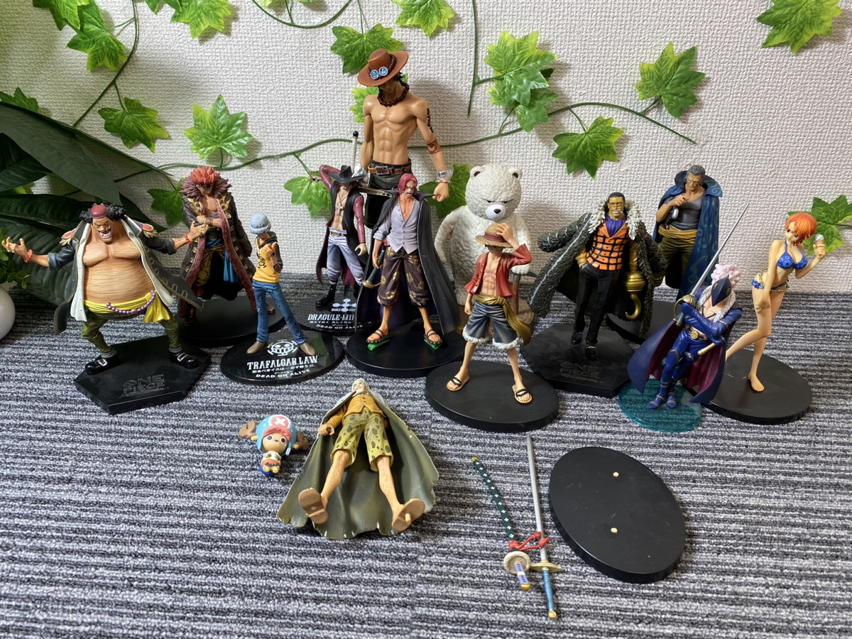 Yahoo!オークション - 2283-05 ONE PIECE ワンピース フィギュア 人形 ...