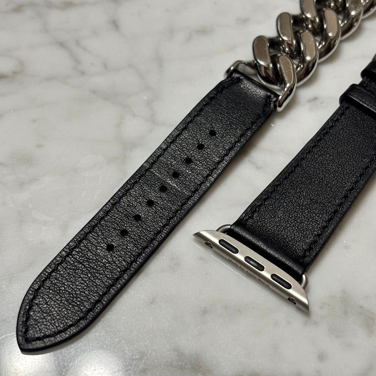 新品】Apple Watch Hermes Series7 グルメットメタル ドゥブル 新品】Apple Watch Hermes Series7 グルメットメタル ドゥブル