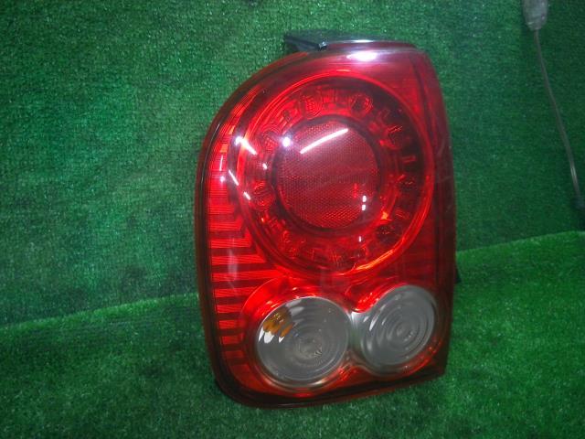 Yahoo!オークション - ラパン DBA-HE22S 左テールランプ X 4WD K6A ZJ3...