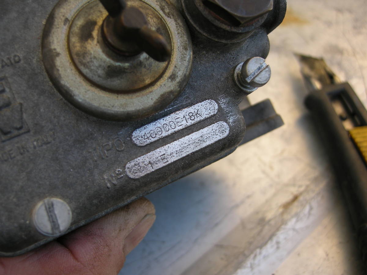 Yahoo!オークション - WEBER 未対策 キャブレター40パイ DCOE 18K （US...