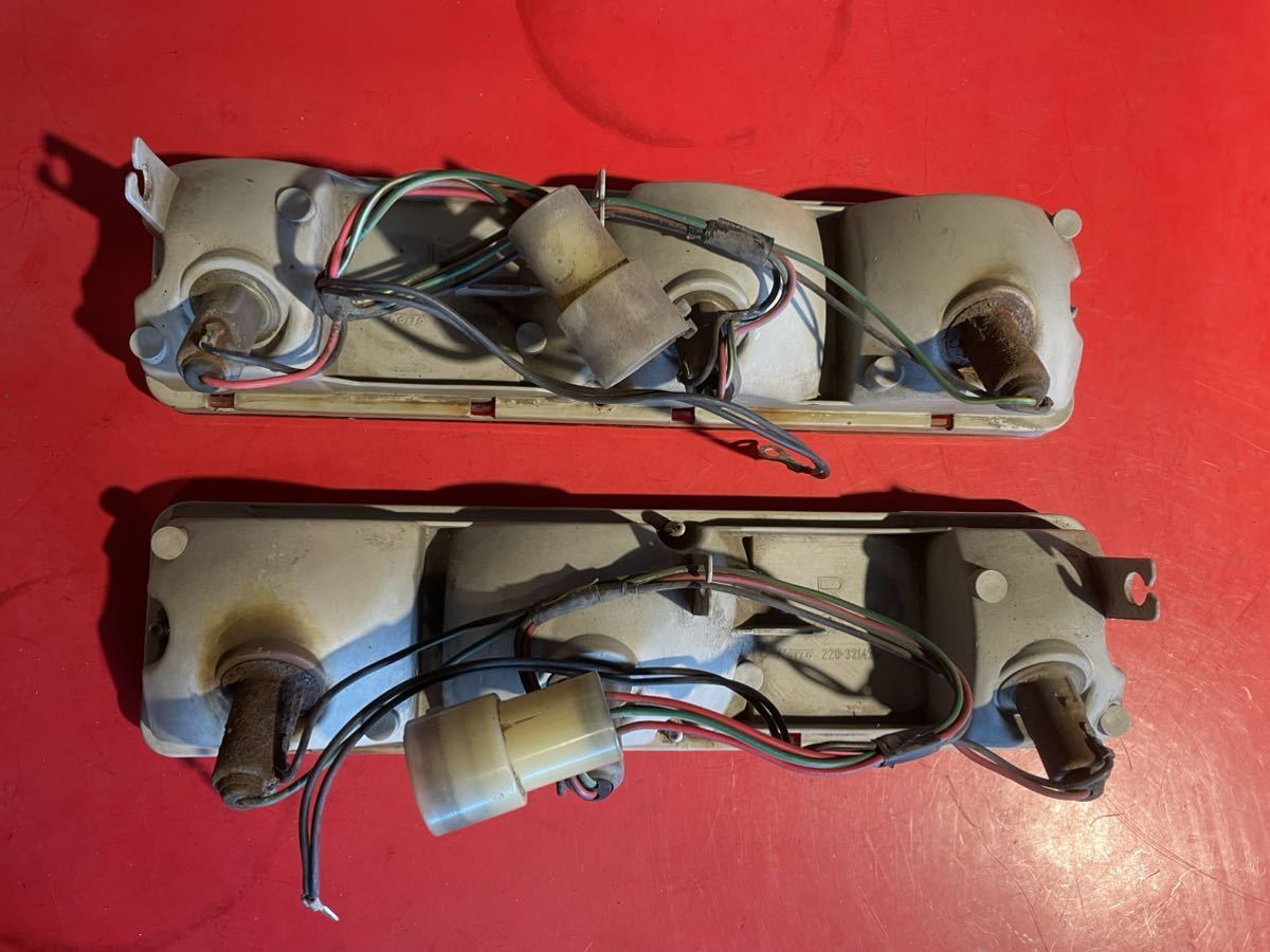 Yahoo!オークション - ジムニー テールランプ ja11 スズキ