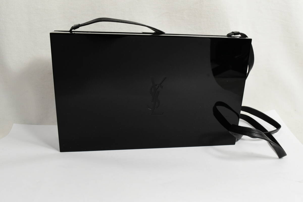 Yahoo!オークション - YSL イブサンローラン エクラン ボーテ ミラー付...
