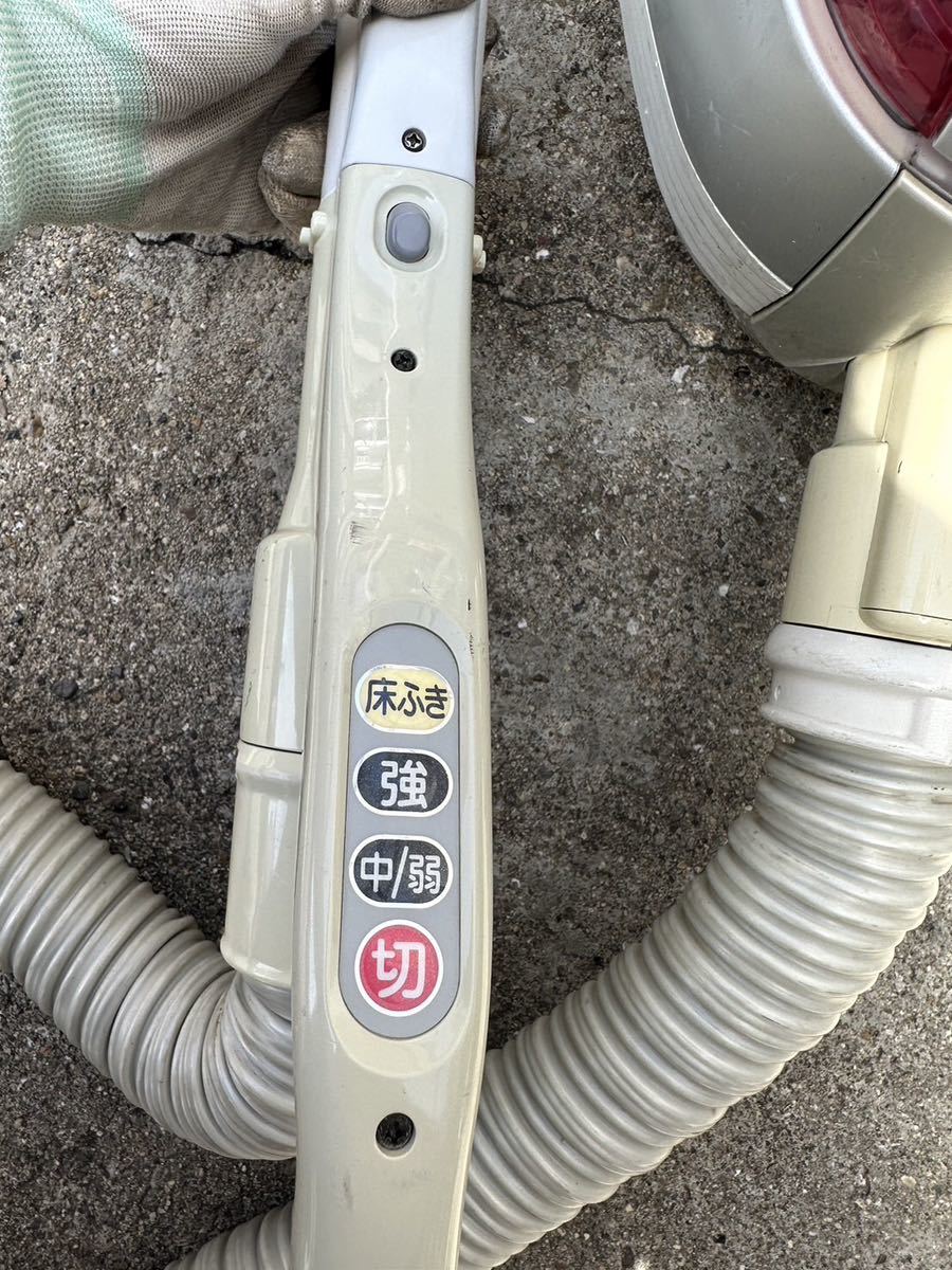 Yahoo!オークション - 訳あり動作未確認 SC-XW33F(P) SANYOクリーナー ...