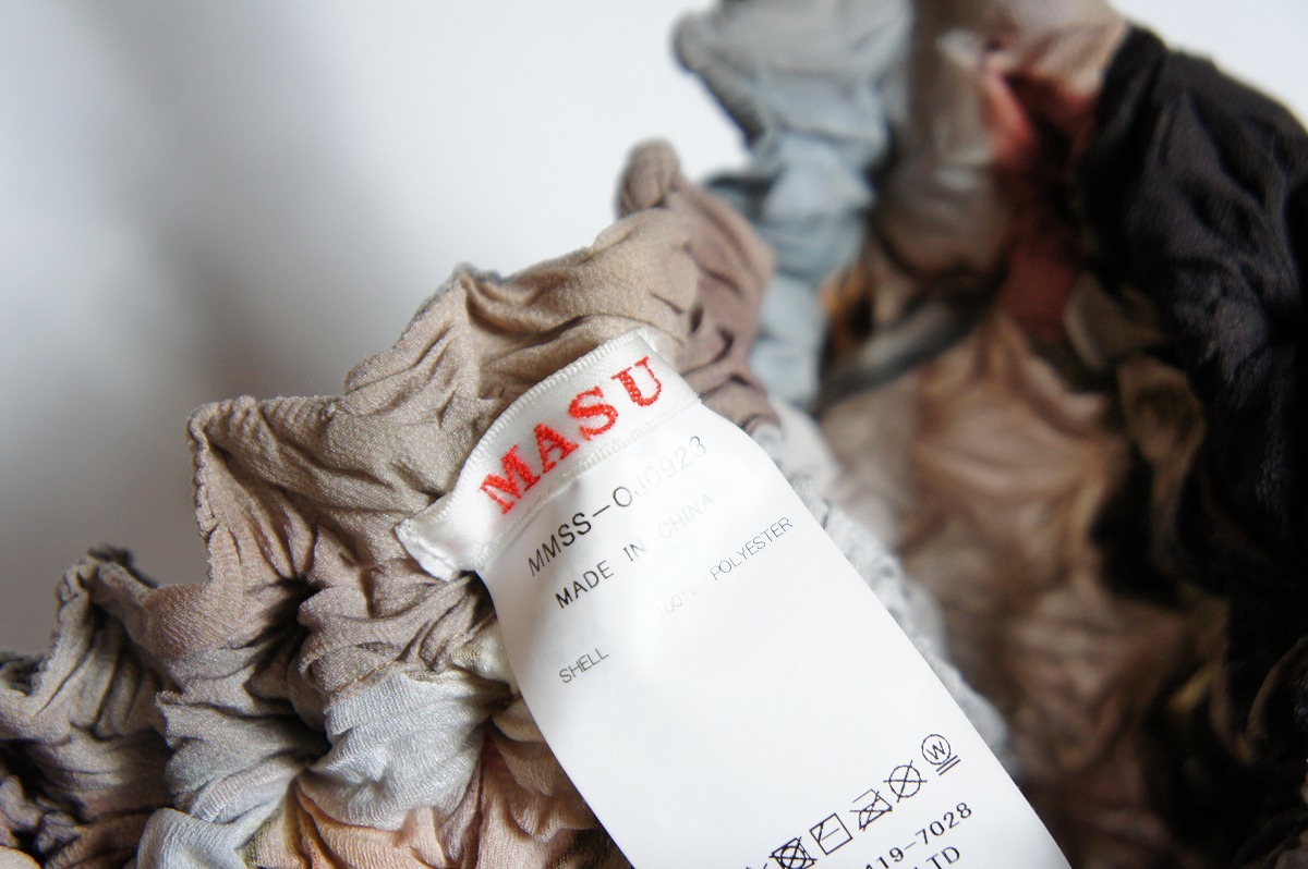 Yahoo!オークション - 美品23SS MASUエムエーエスユー SPIKY BAG ANGEL...