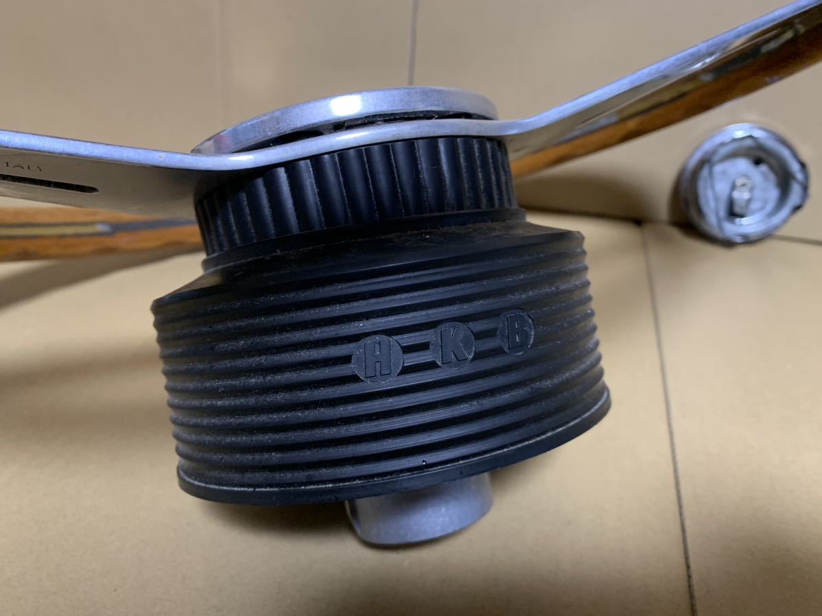 Yahoo!オークション - 送料込み NARDI ナルディ ウッド ステアリング ...