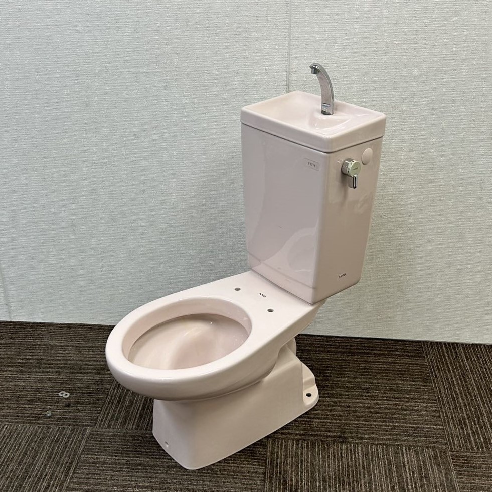 Yahoo!オークション - 【美品】TOTO トイレ便器(床下排水) 洋式便器「C...