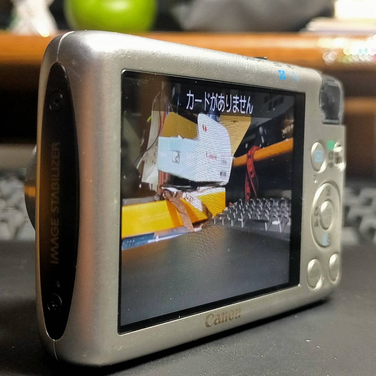 Yahoo!オークション - CANON IXY 400f 中古 オリジナル箱 充電器 電池 ...