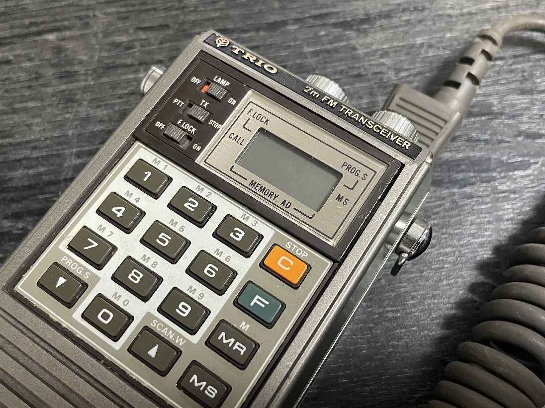 TRIOハンディトランシーバーTR-2500 144MHz VHF帯 FM スピーカー TRIOハンディトランシーバーTR-2500 144MHz VHF帯 FM スピーカー