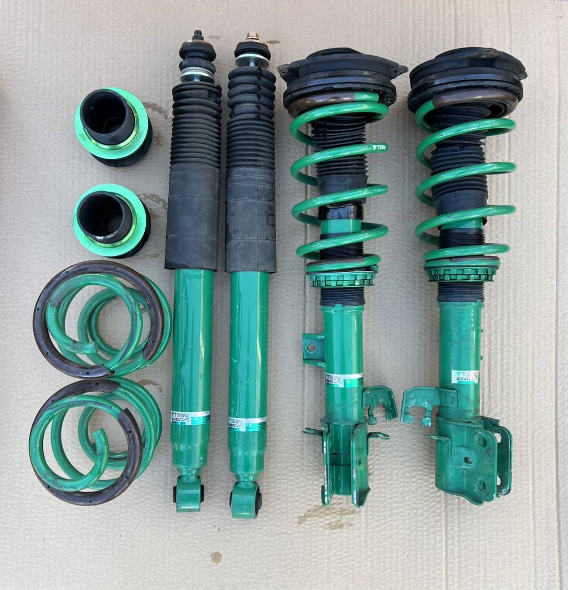 日本代購代標第一品牌【樂淘letao】－TEIN Z11 キューブ テイン STREET BASIS Z ストリート ベーシスZ 車高調 K12マーチE11ノート 1台分