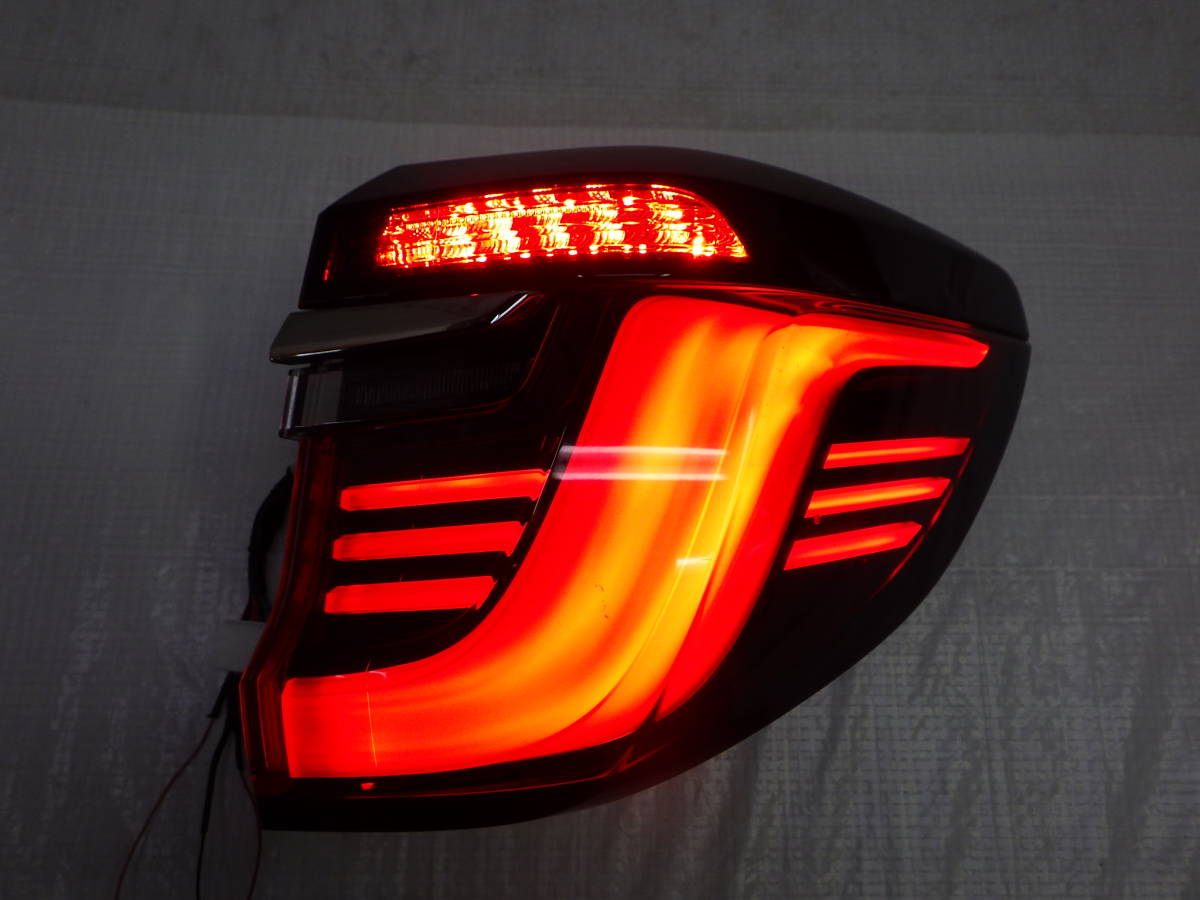 Yahoo!オークション - 後期 RC1/RC2/RC4 オデッセイ 純正 LED 右 テー...