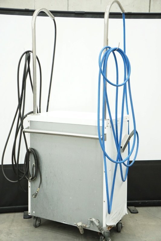 Yahoo!オークション - アベテック 業務用泡洗車機 QW-3110 中古