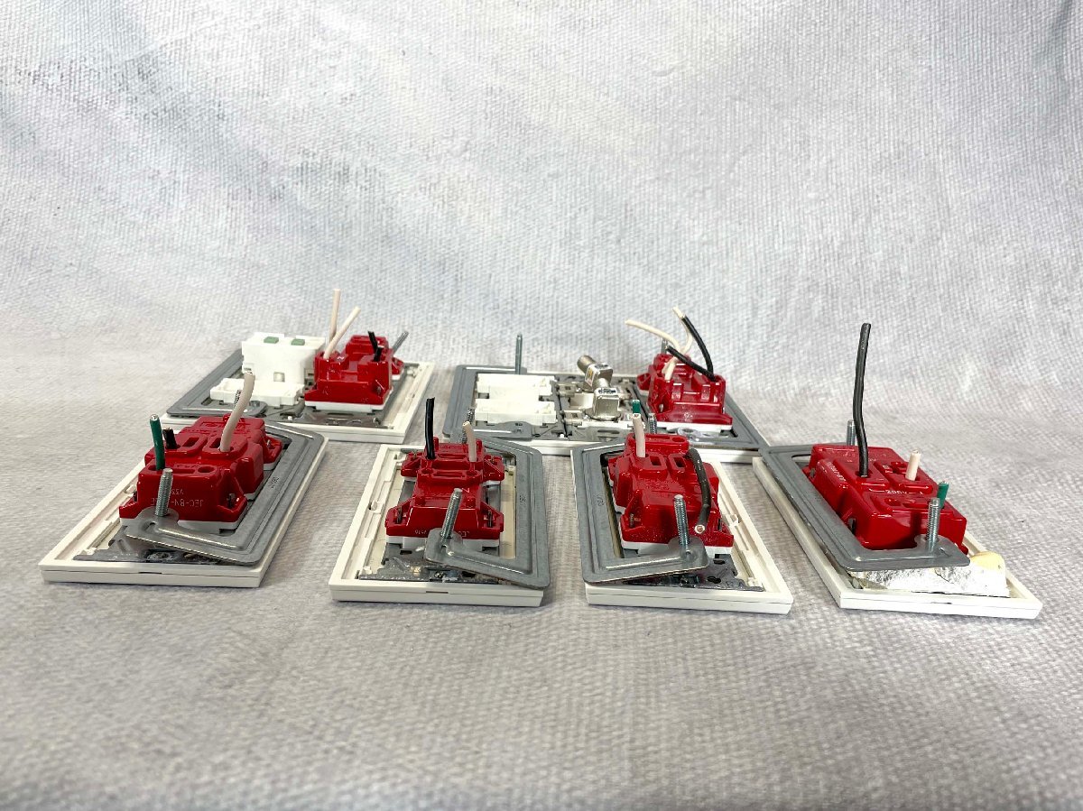 Yahoo!オークション - 【福岡】コンセント JIMBO モデルR展示設置品 TS...