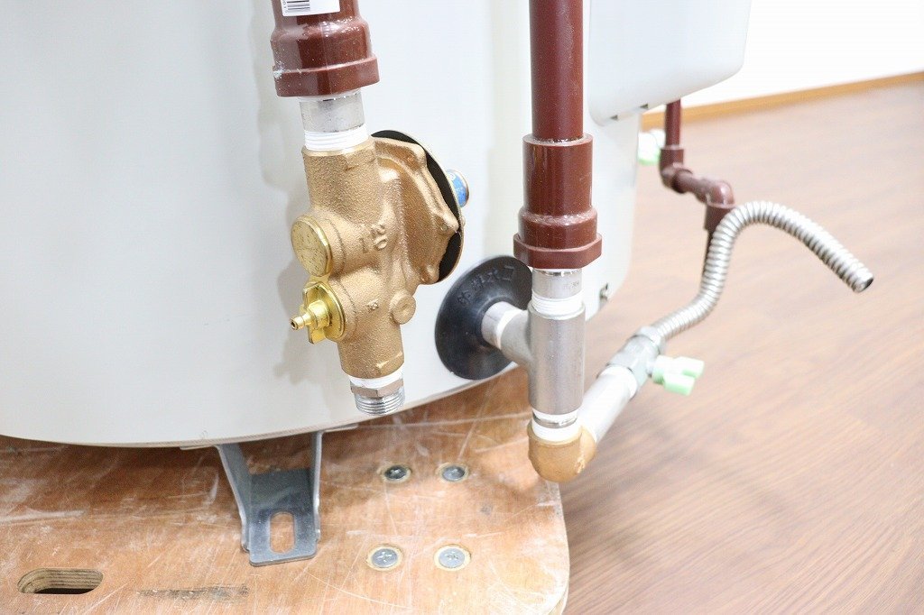 Yahoo!オークション - S4142 四変テック 電気温水器 ユノエース 現地動...