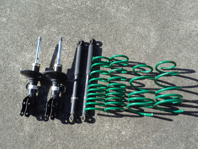 Yahoo!オークション - [C08] エブリィ DA17V 純正 ショック アブソーバ...