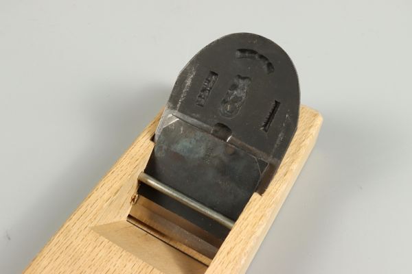 Yahoo!オークション - 4685 伝統切味完全本仕込 鉋 カンナ 大工道具 在...