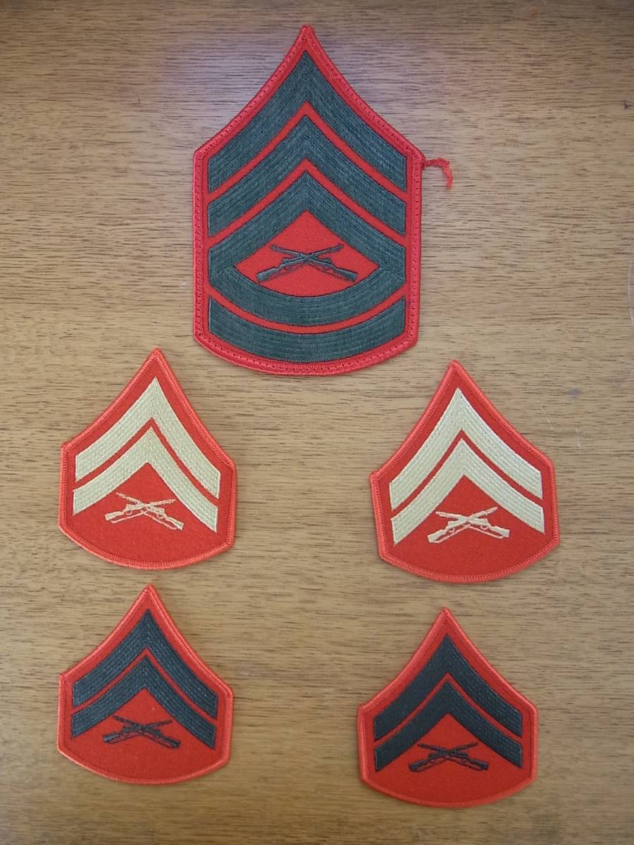 Yahoo!オークション - USMC米海兵隊の砲術軍曹と伍長の階級章5枚