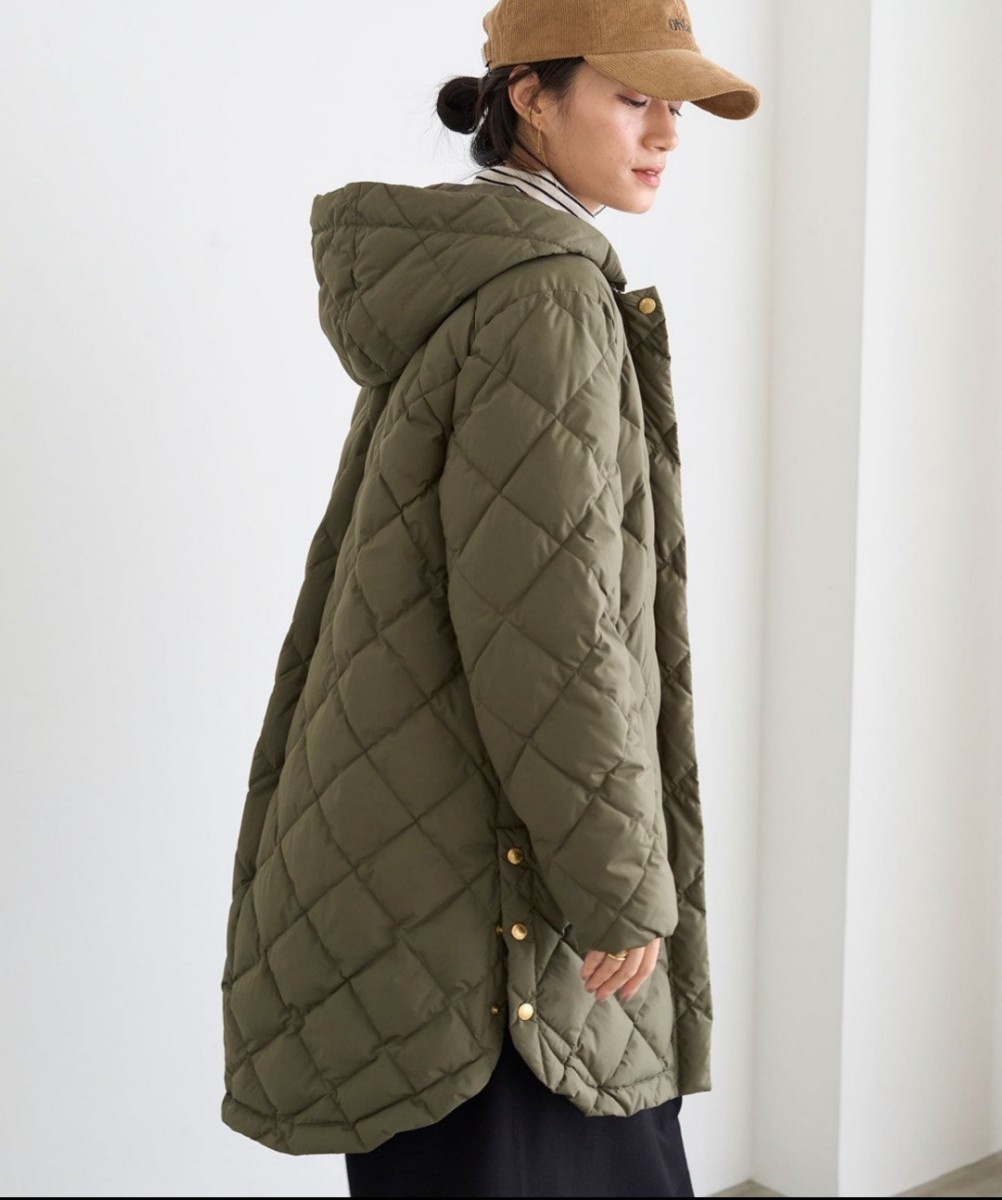 今季美品【UNFILO×TAION】2WAY キルティングコート 自由区 23区 今季美品【UNFILO×TAION】2WAY キルティングコート 自由区 23区