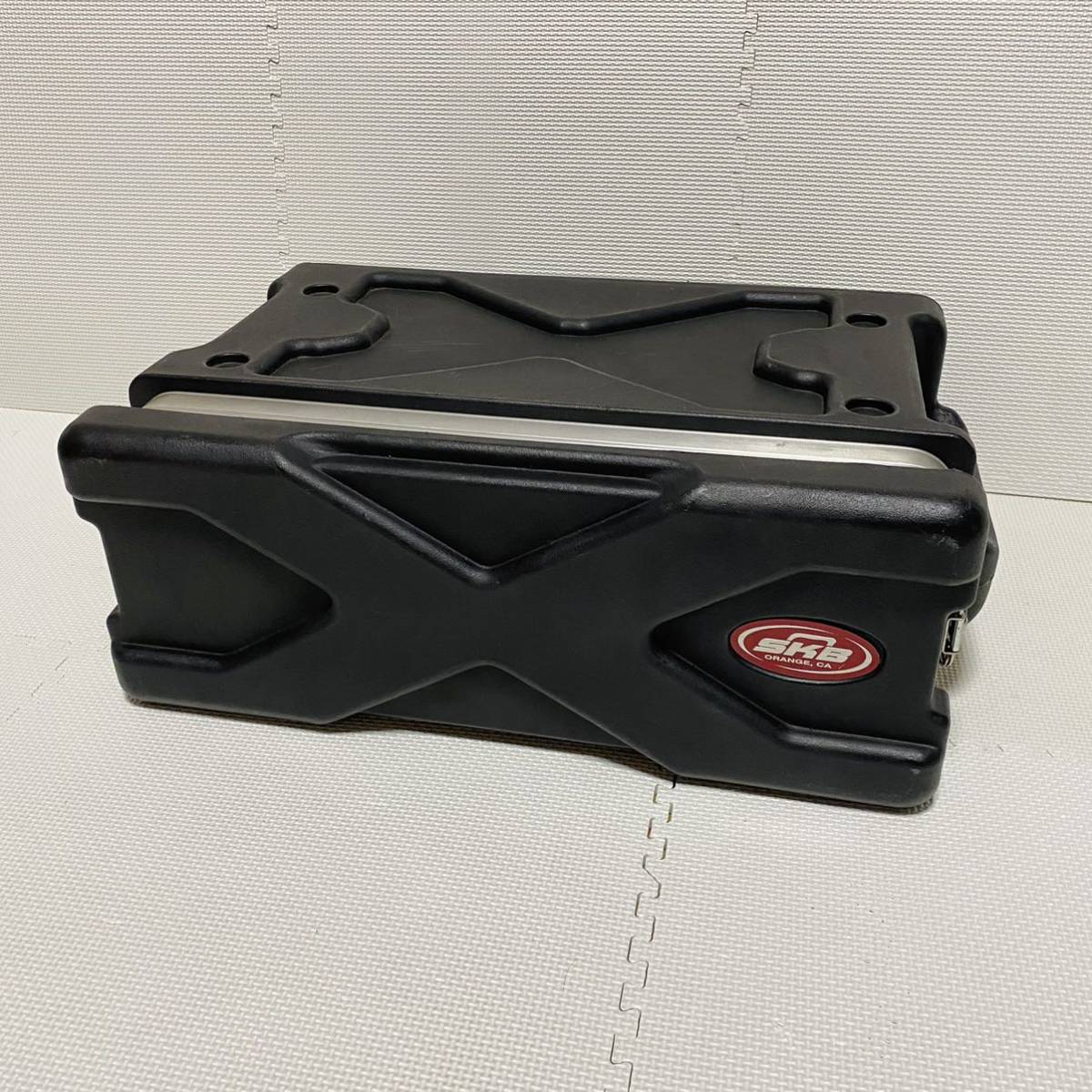 Yahoo!オークション - 即決 SKB 3U SHALLOW X-RACK 3U ラックケース ハ...