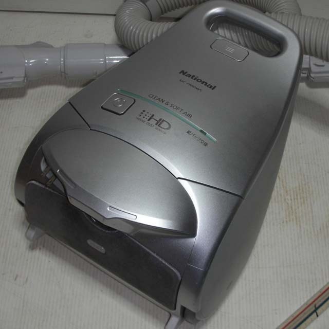 動作品 National MC-P880WS-S 紙パック式 掃除機 2008年製 動作品 National MC-P880WS-S 紙パック式 掃除機 2008年製