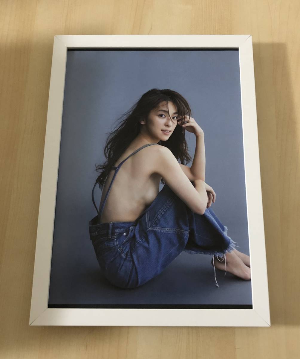 日本代購代標第一品牌【樂淘letao】－kj ★額装品★ 中村アン グラビア セクシー ノーブラ 横乳 美乳 貴重写真 A4サイズ額入り ポスター風デザイン 水着 下着 ビキニ 美ボディ