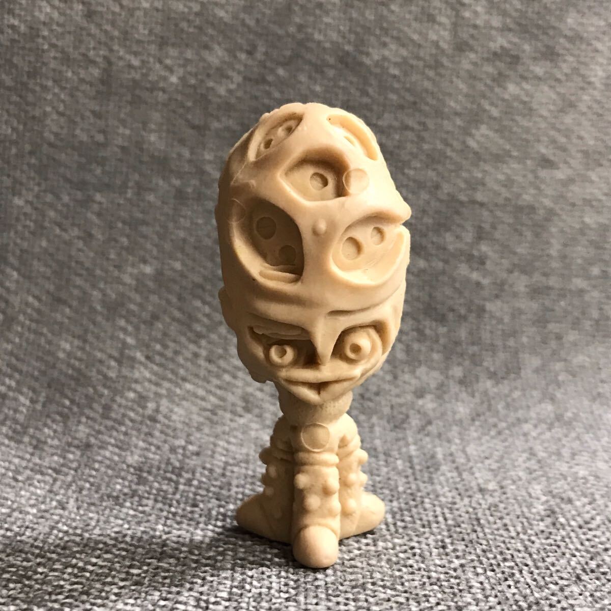 Yahoo!オークション - (U539)ウルトラマン怪獣消しゴム チブル星人 フ...