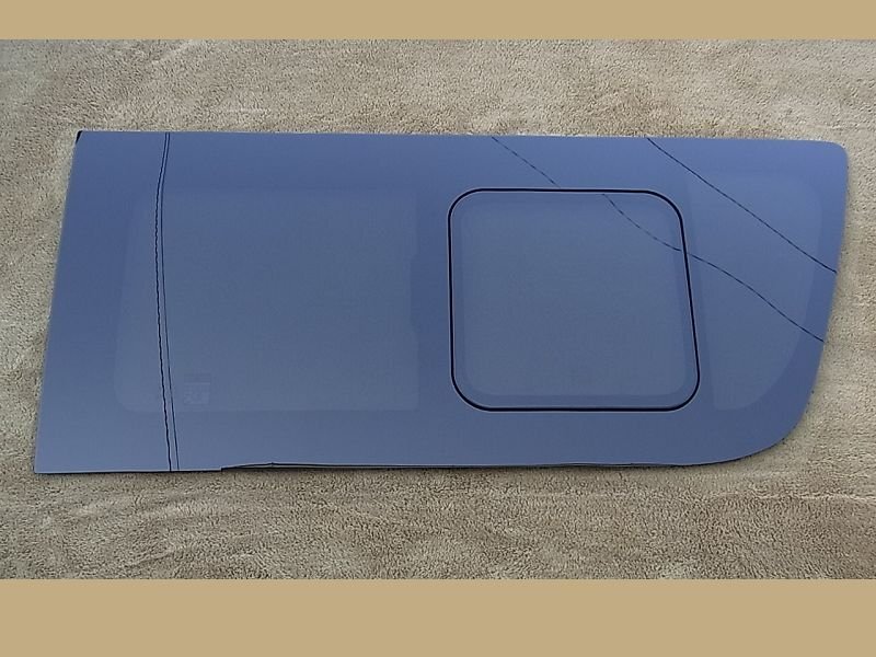 新車外し 美品 200系 ハイエース 7型 5ドア 純正 スライドドアガラス 右 小窓付 2列目 雨漏り対策品 プライバシーガラス 右側