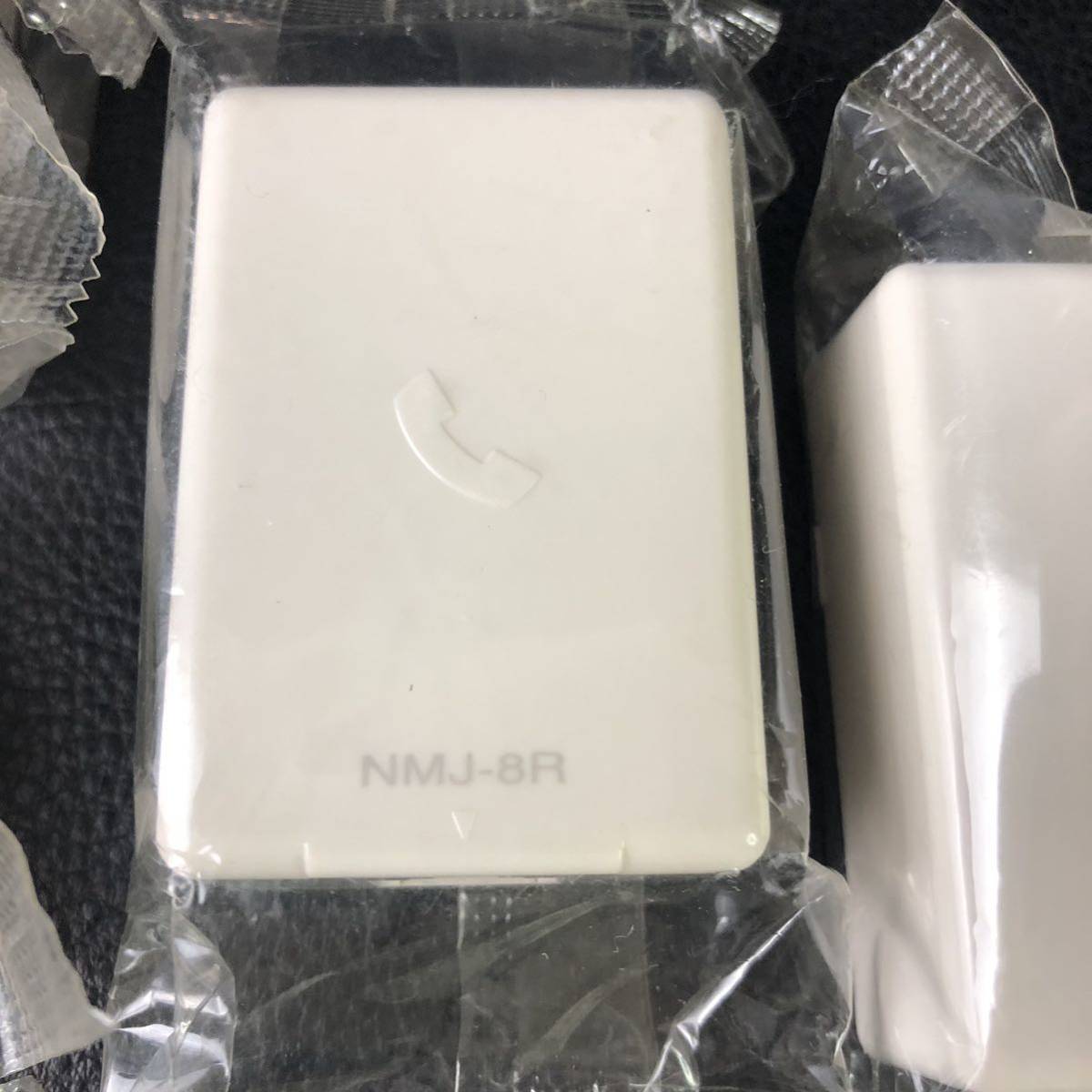 Yahoo!オークション - まとめ売り 新品NTT製部材 NMJ-8R NMJ-4 NMJ-82...