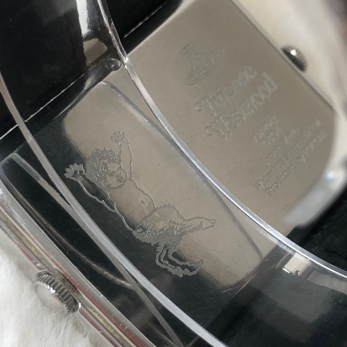 ヴィヴィアンウエストウッド ダブルフェイス 腕時計 電池新品 ヴィヴィアンウエストウッド ダブルフェイス 腕時計 電池新品
