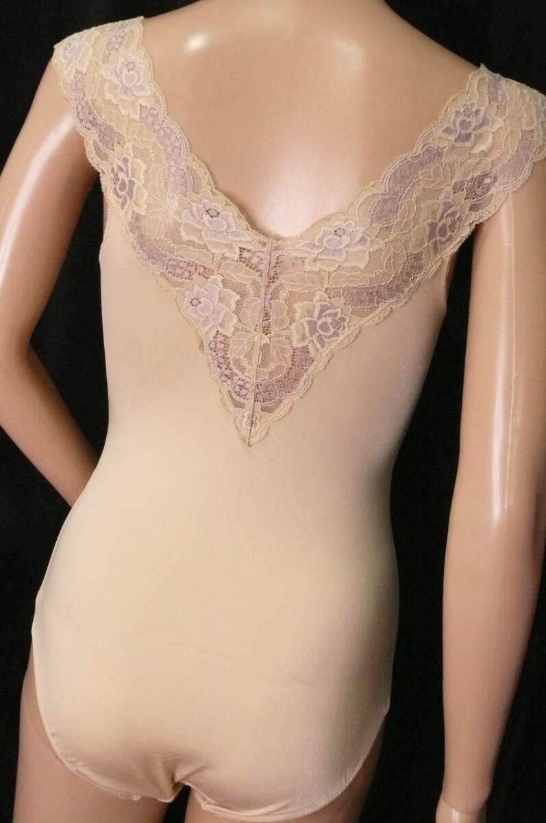 Yahoo!オークション - Bz17 シャルレANCYボディブリファー M