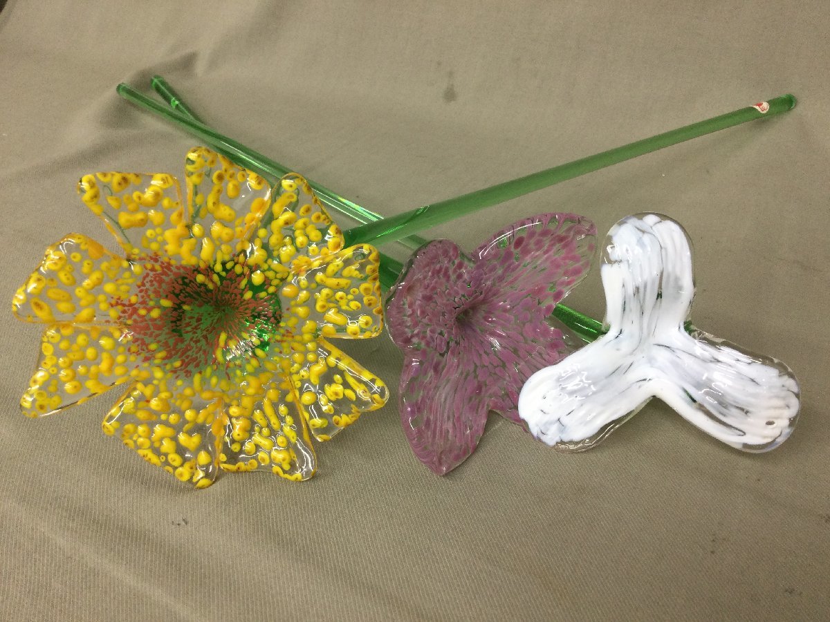 60―105 ガラス細工 5輪セット ガラスの花束 BERANEK/CZECH REPUBLIC アートガラス ガラス造花 オブジェ チェコガラス 140(工芸ガラス)｜売買されたオークション ...