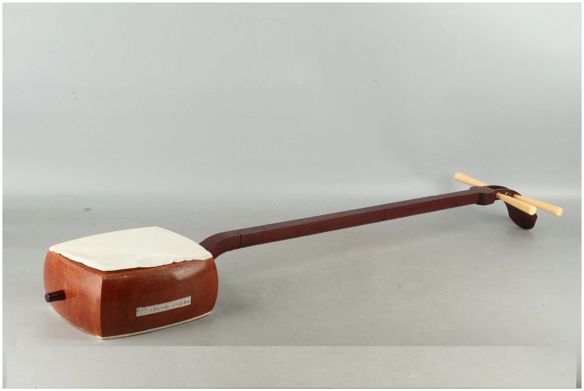 Yahoo!オークション - [URA]金細細棹三味線/ハードケース付/B13/5-s12-...