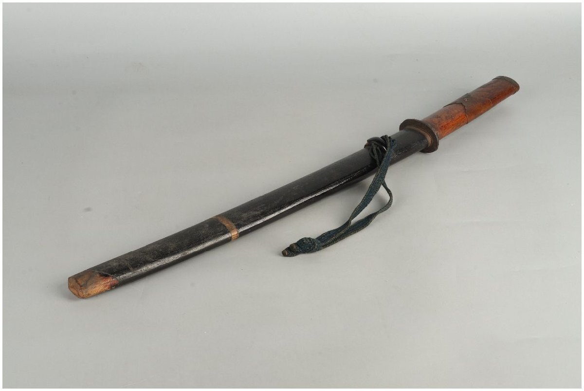 Yahoo!オークション - [URA]黒漆塗鉄鍔茶刀/全長60.5cm・総重量約333g/...