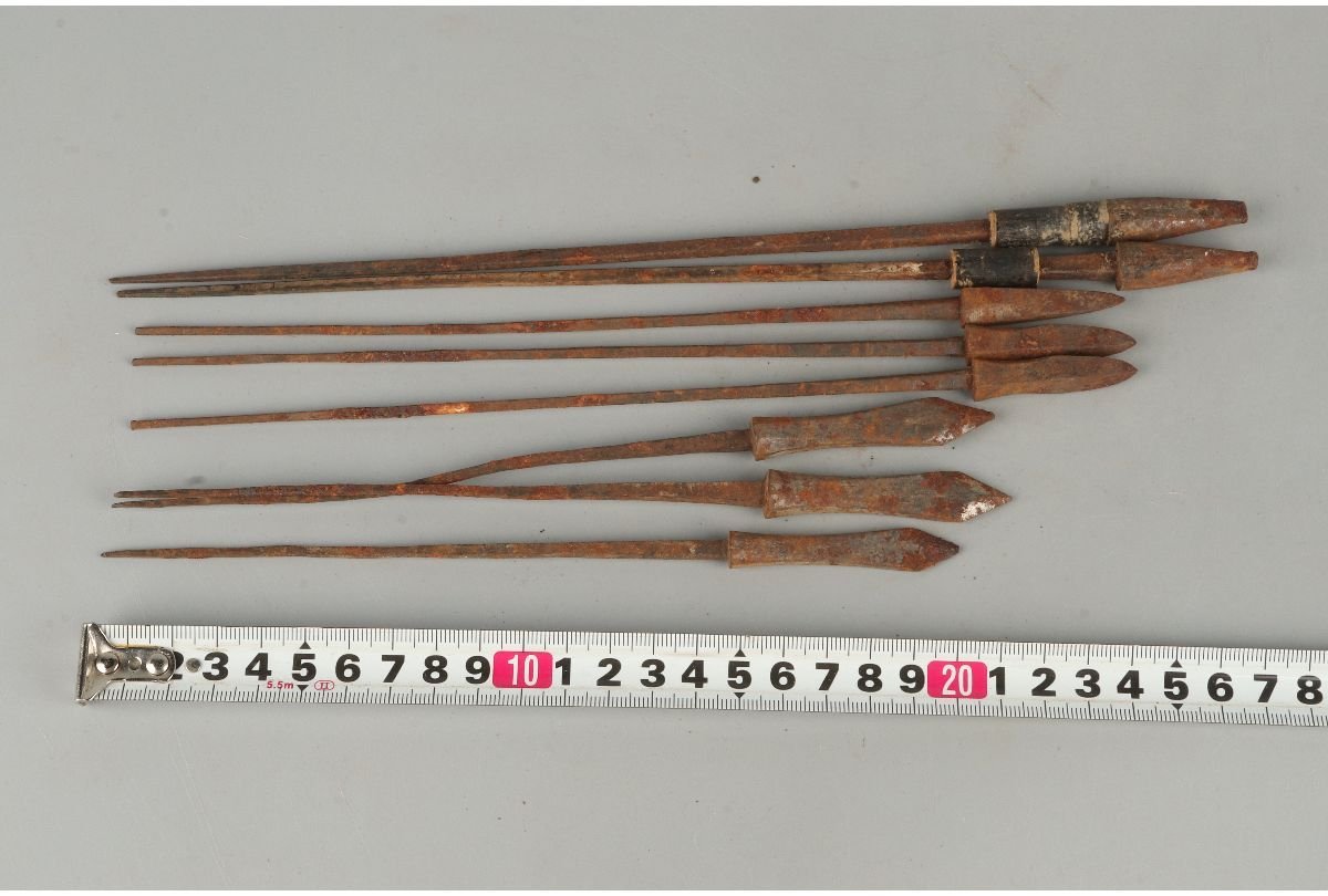 Yahoo!オークション - [URA]刀剣美術/鉄製鏃8点/約215g/B4/4-s2-15 (検...