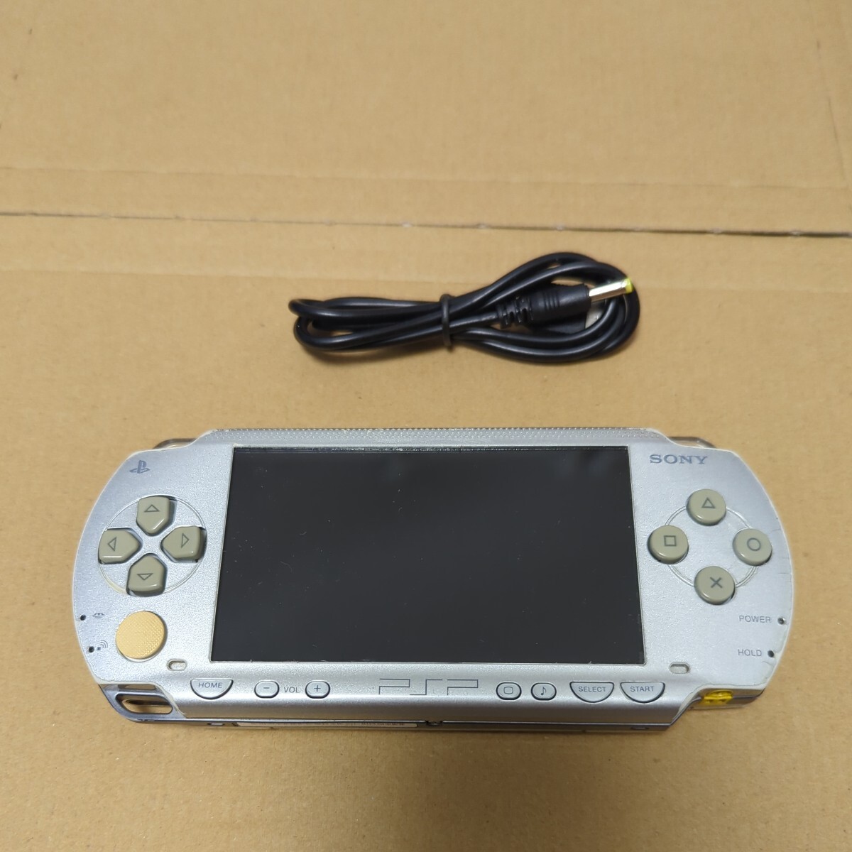 Yahoo!オークション - 管理 002 SONY PSP1000 動作確認済み 難アリ