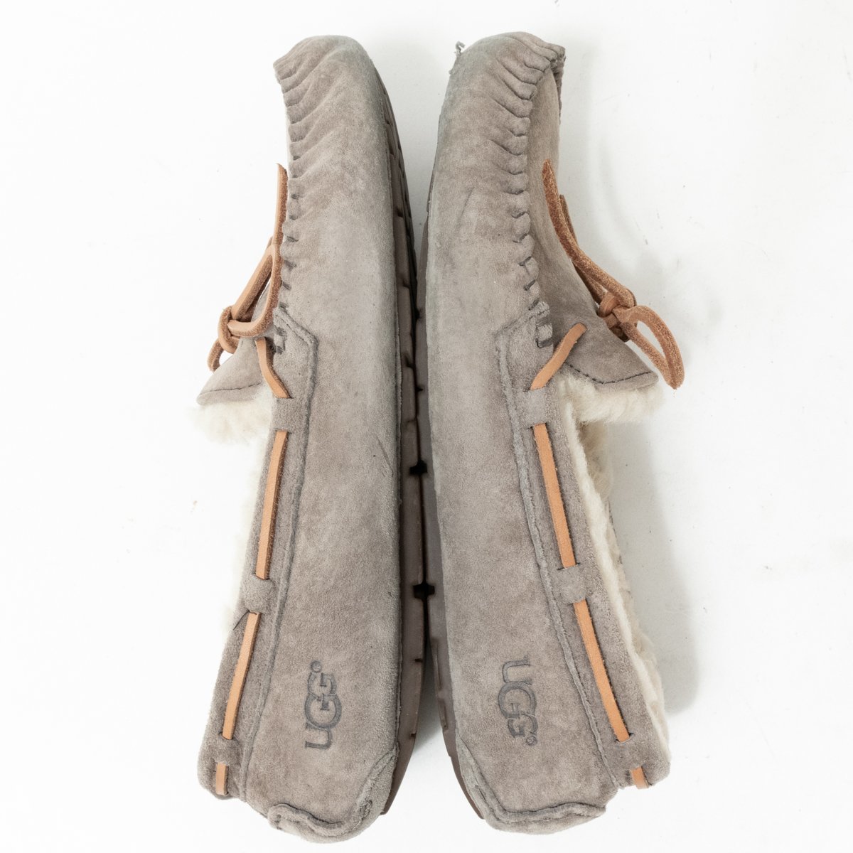 Yahoo!オークション - UGG アグ 5612 W DAKOTA ダコタ モカシンシュー...