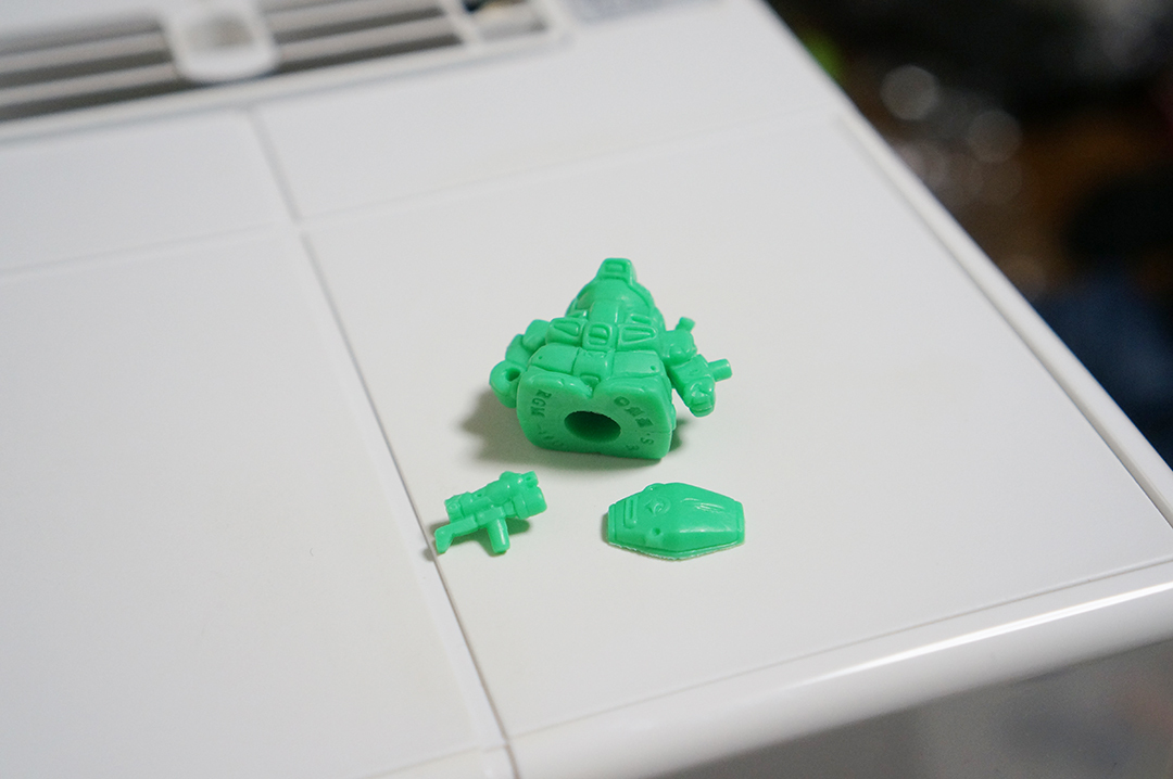 Yahoo!オークション - ガン消し ジム寒冷地仕様/RGM-79D/緑/ レア/ナ...