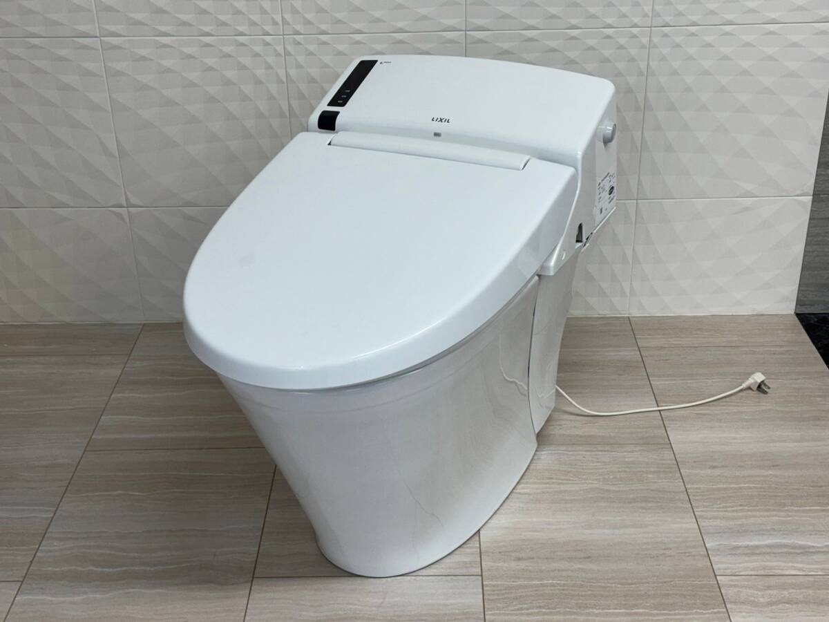 Yahoo!オークション - H715 展示品 LIXIL リクシル タンクレスシャワー...