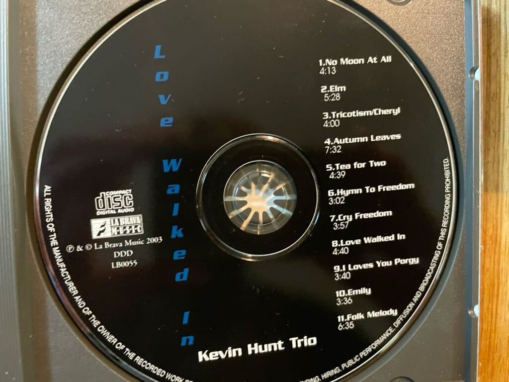 Yahoo!オークション - CD KEVIN HUNT TRIO / LOVE WALKED IN